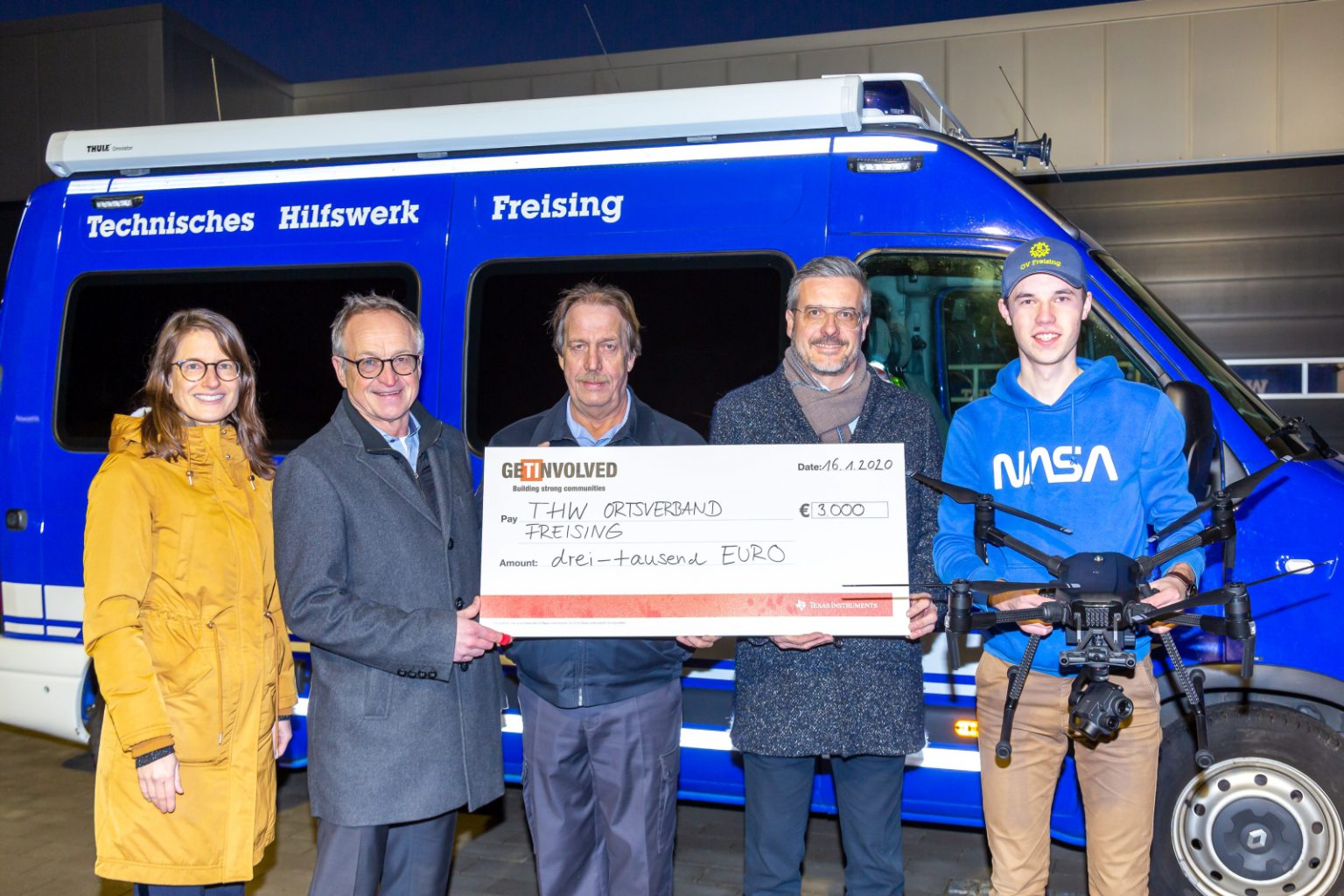 Spendenübergabe der Firma Texas Instruments – THW Freising